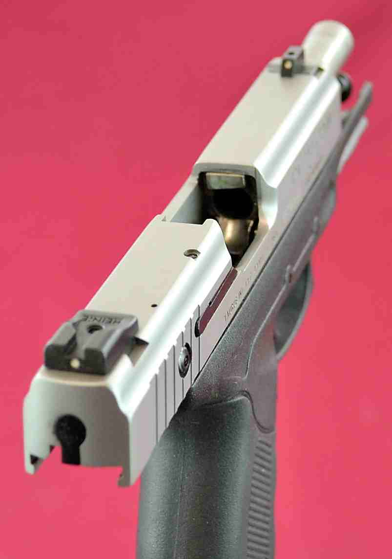 Taurus Model Pt24/7 Pro .40s&W Semi-Auto Pistol (Hc) For Sale at GunAuction.com - 12520229